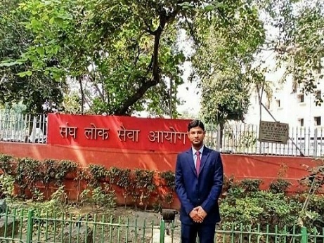 Positive India: 3 बार पहुंचे UPSC इंटरव्यू स्टेज तक और चौथे एटेम्पट में ...