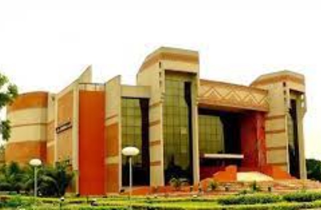 IIM Calcutta Appoints Uttam Kumar Sarkar As New Director, Know Details Here