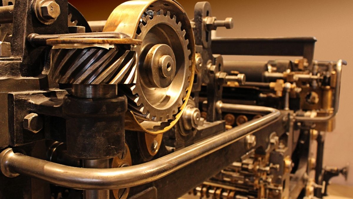 Who Invented the First Printing Press in the United States? Check ...