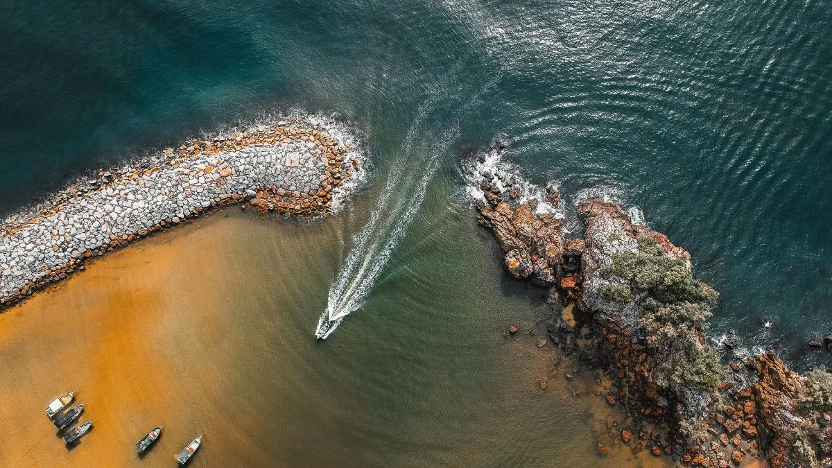 Which Is the Largest Peninsula in the World?