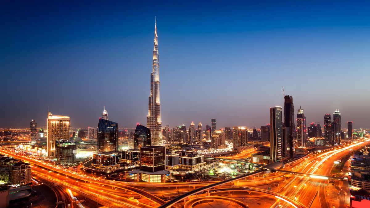 What Does India Import from Dubai?