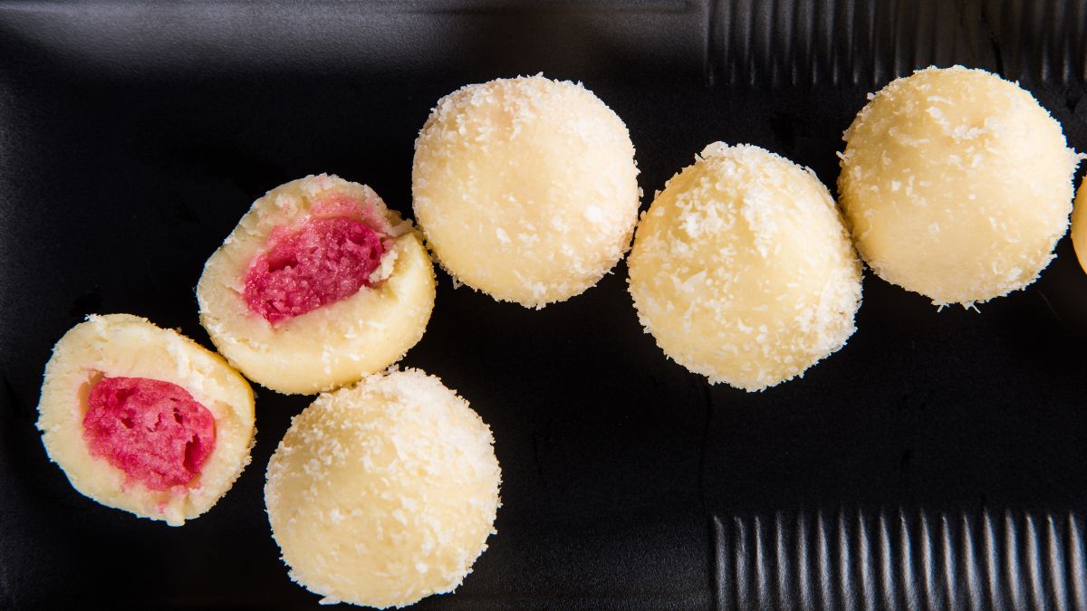 Top 10 Most Popular Sweets of Bengal