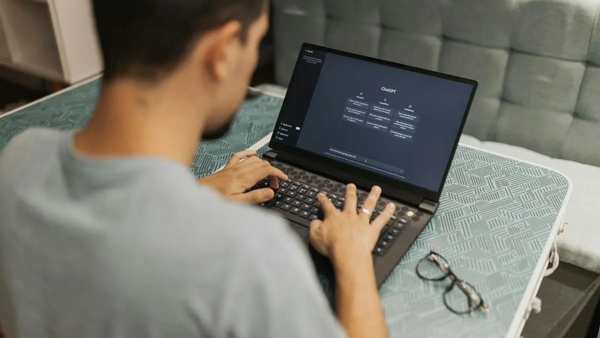 OpenAI ChatGPT Codex vs Claude Code: Price Comparison & How to Download ...