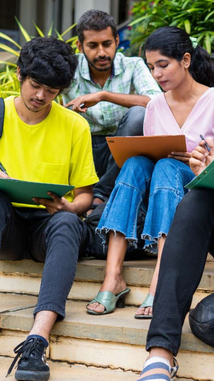 IGNOU Admission 2024: वर्किंग प्रोफेशनल्स के लिए पीजी डिप्लोमा प्रोग्राम IGNOU Admission 2024: वर्किंग प्रोफेशनल्स के लिए पीजी डिप्लोमा प्रोग्राम