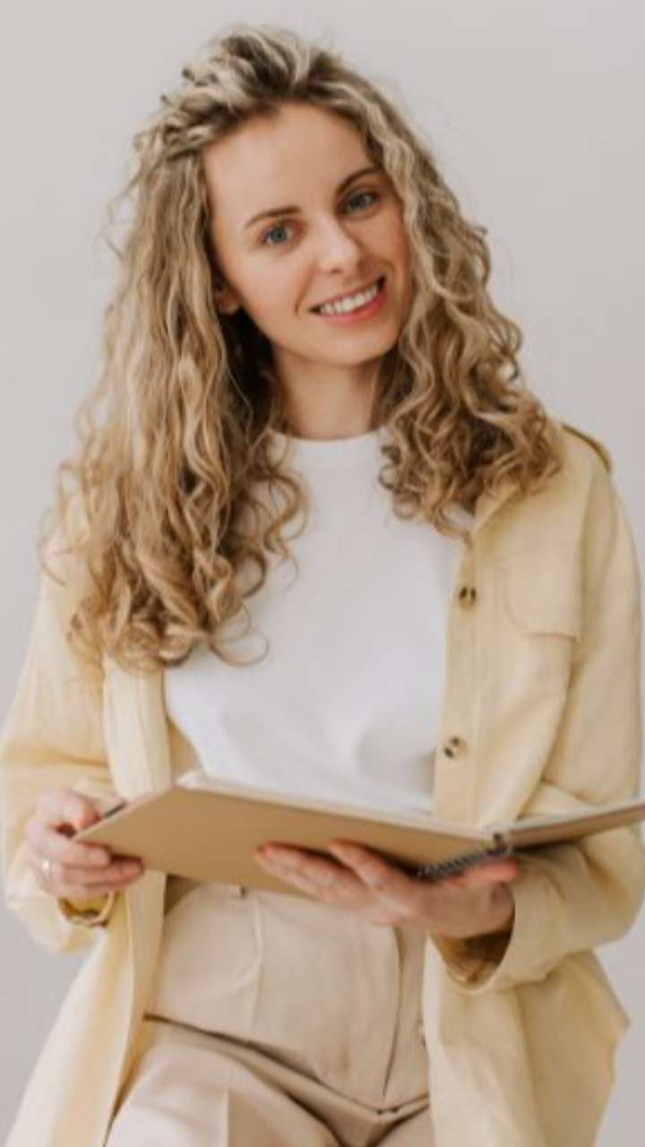 Top 7 Signs That Show You Are A People Pleaser