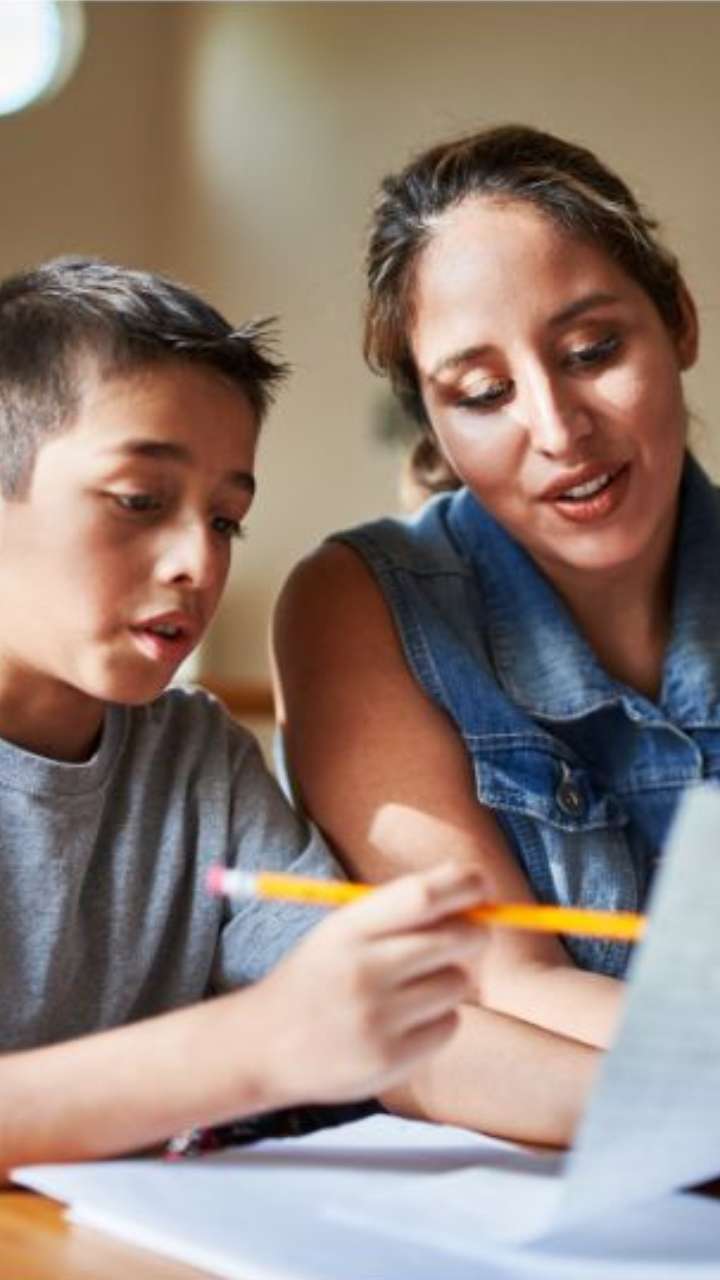 Top 6 easy tips to teach your child to save money