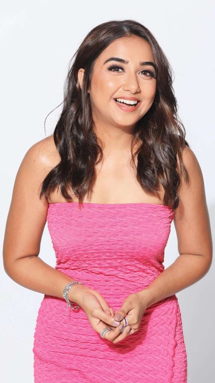 Prajakta Koli Aka Mostly Sane Inspiring Success Journey Prajakta Koli Aka Mostly Sane Inspiring Success Journey