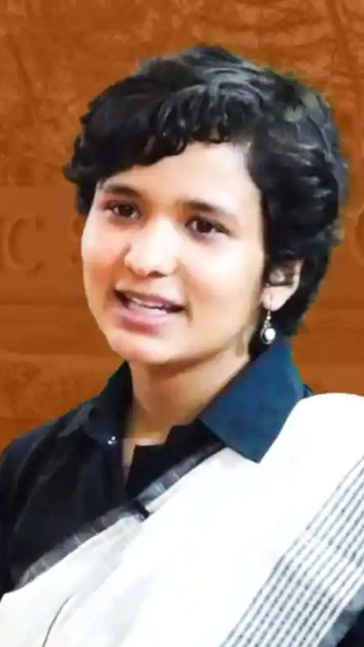 Upsc टॉपर की 7 बेहतरीन आदतें